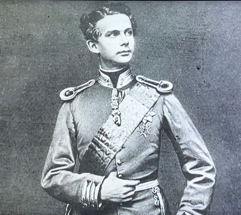 A Swan King, a lake, a vanished truth—Ludwig’s final act remains ...